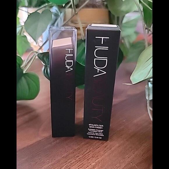 Makeup | Huda Beauty Faux Filter Skin Finish Foundation Stick 13g Panna ...